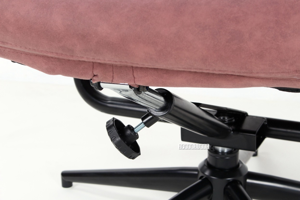 DERWENT Lounge Chair with Ottoman