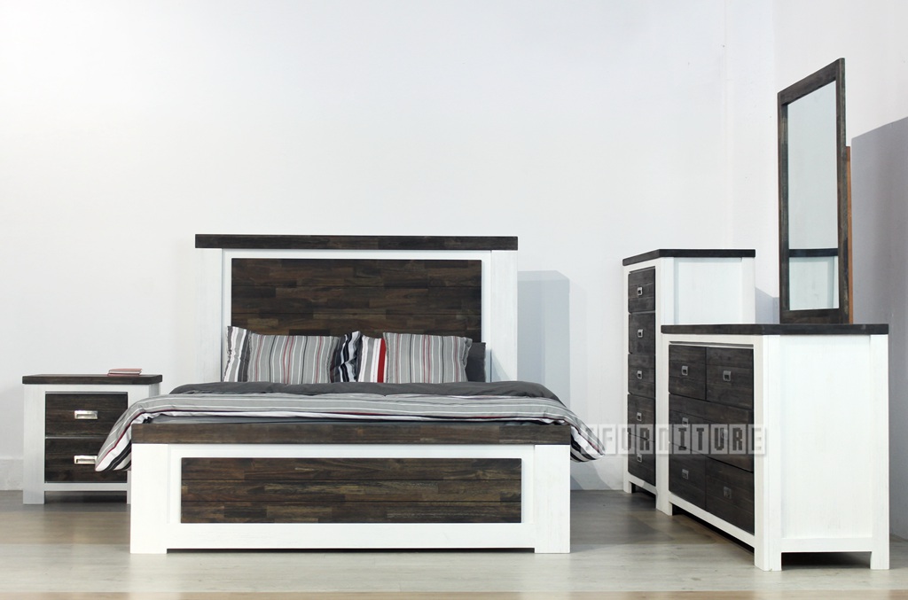 FREIDA Acacia 5PC Bedroom Combo in Queen Size