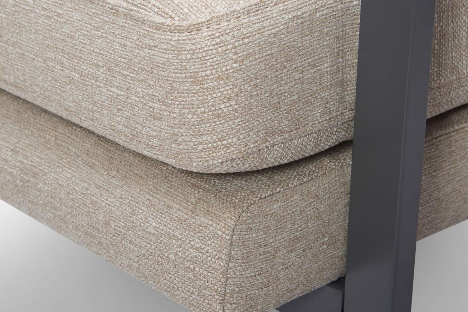 MAMBO Accent Chair